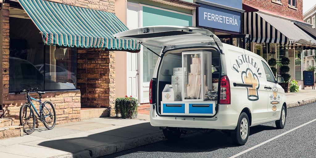 Tornado Van 2024 | Furgoneta de Carga | Chevrolet